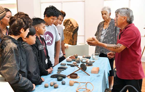 ‘Ike Kanaka exhibit features 10 artists | News, Sports, Jobs - Maui News